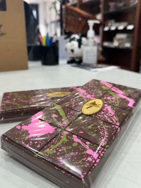 Extra Large Knafeh Chocolate bar | The Chocolate Messenger