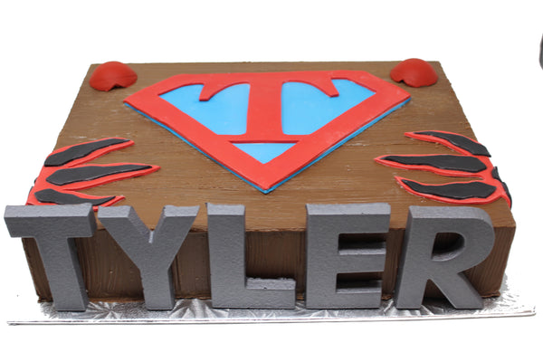 Superman Smash Cake | The Chocolate Messenger